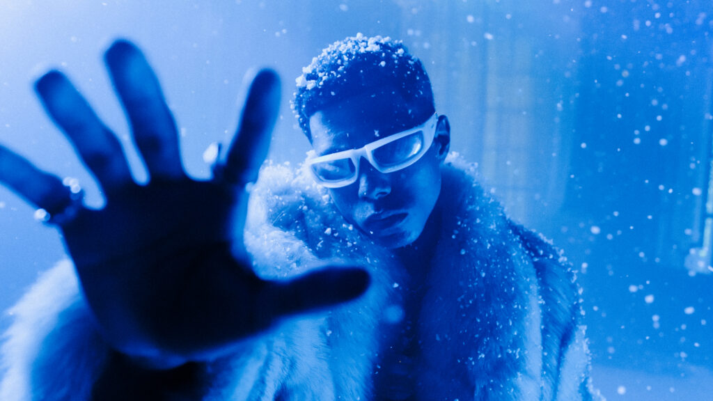 Menor Teteu comemora o Natal com novo álbum, “Descongelei” - ONErpm